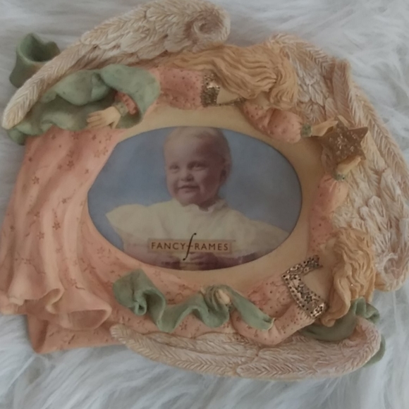 United Design Corporation | Accents | Vintage Angels 3d Picture Frame ...